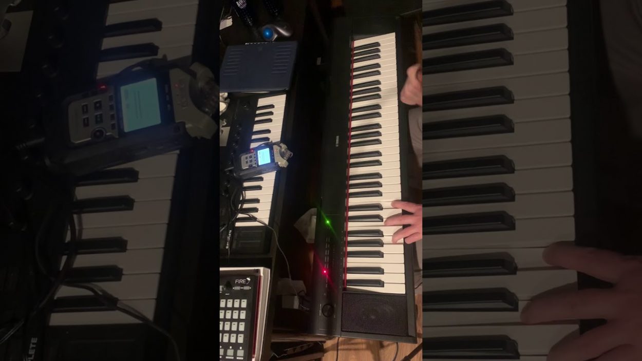 ≫ Yamaha Piaggero Np12 Portable Digital Piano Black > Mejor Precio ...